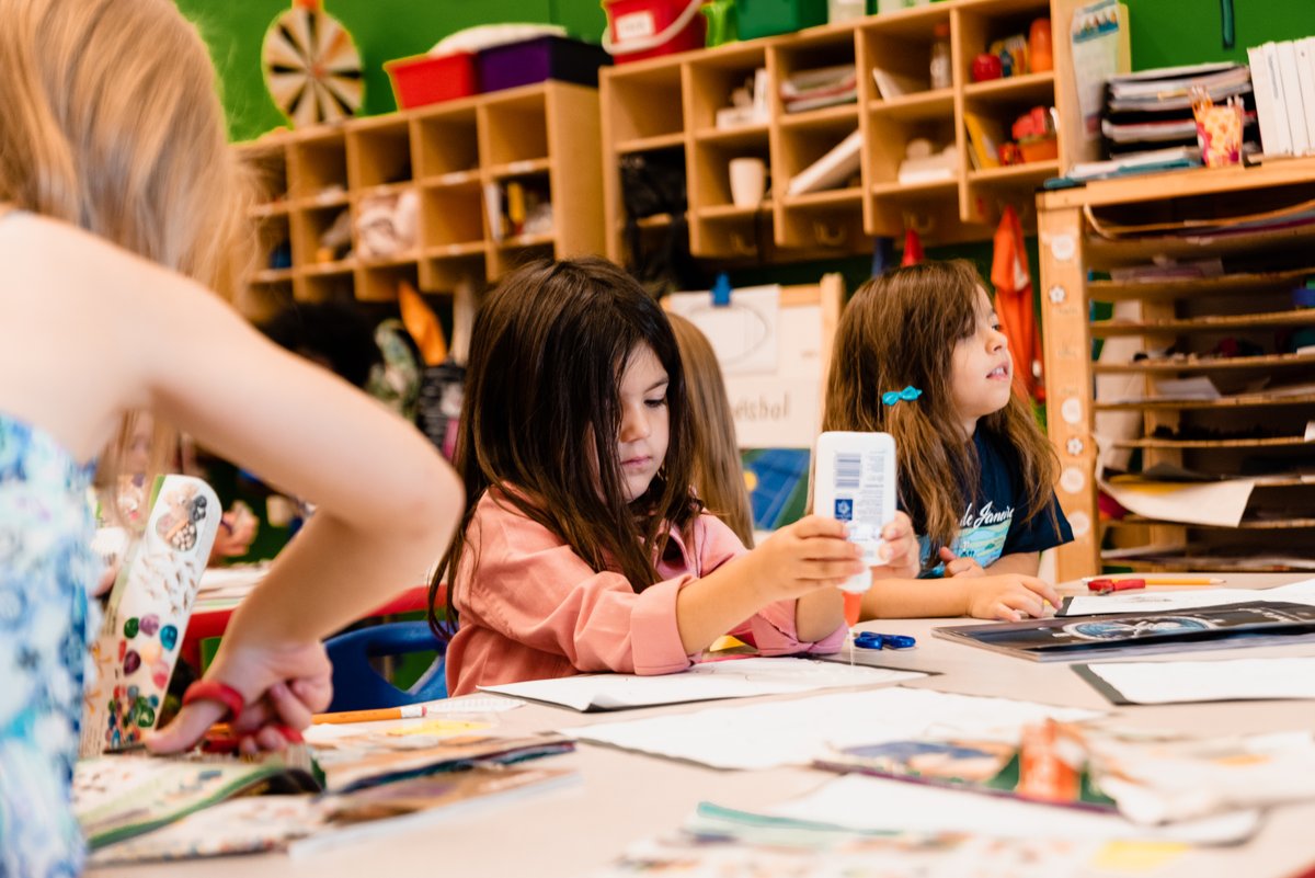 Activities for Teaching ABCs in Spanish | Casa De Corazón
